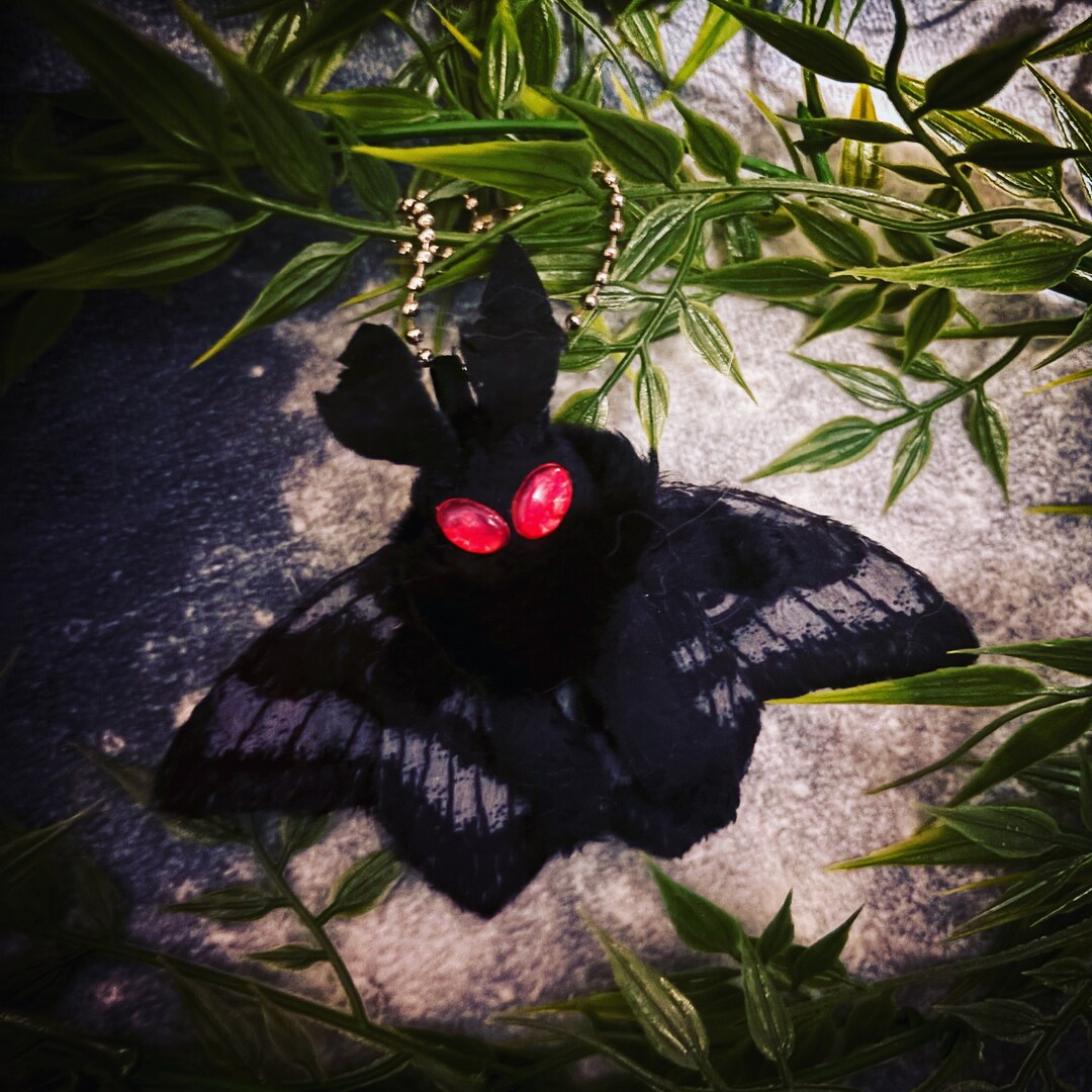 Mothman Mini Hanger, Keychain, Cryptid, Plush Keychain, Moth Figurine ...