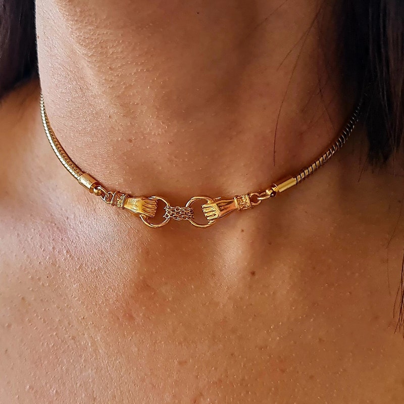 Hand Holding Necklace Chain - Etsy