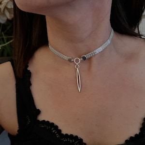 Delicate Gold Herringbone Day Collar - Dainty Oval Pendant Chain Choker ...
