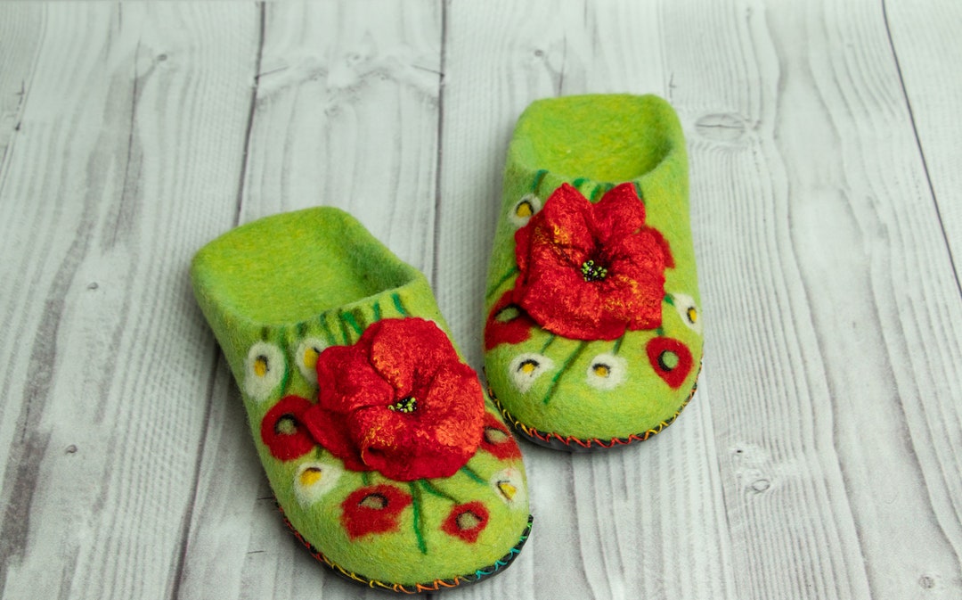 Handmade Slippers With Red Poppies boiled Wool Slippers Felt Felted ...