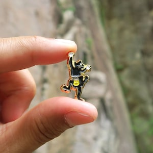 Rock Cat Enamel Pin – Unique Gift for Climbers – Rock Climbing Pin ...
