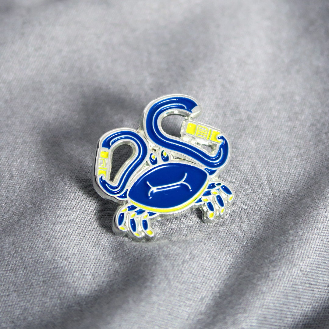 Crabiner Enamel Pin Unique Gift for Climbers Rock Climbing Pin ...