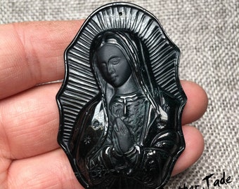 Burmese Jade Virgin Necklace - Etsy