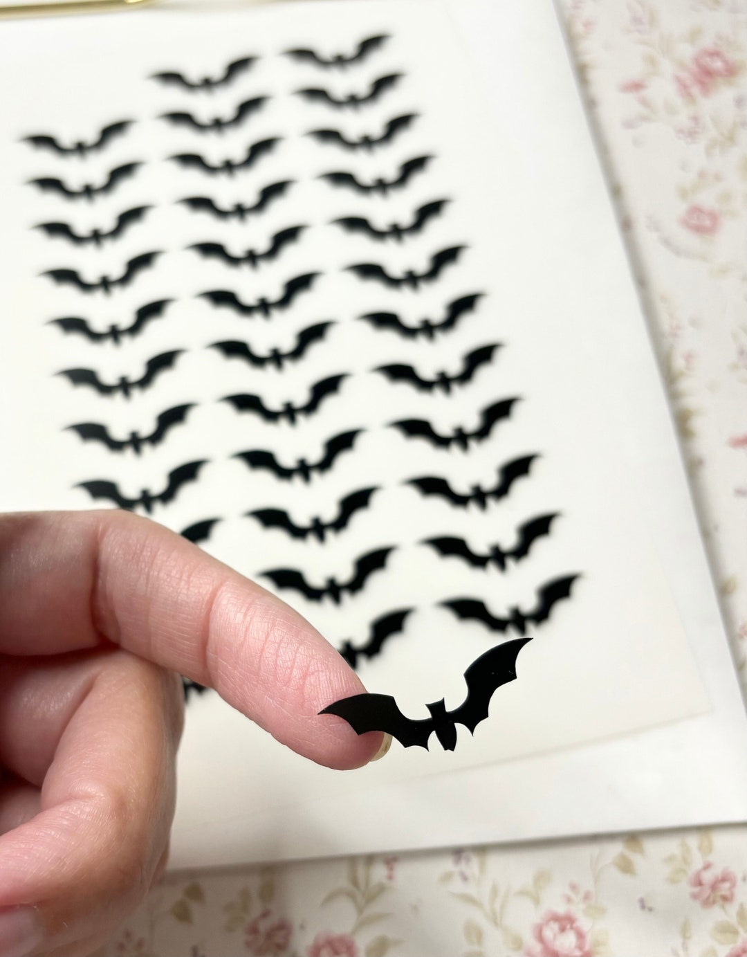 Black Bats Stickers, 1 Inch in Width Vinyl Halloween Stickers, Goth ...