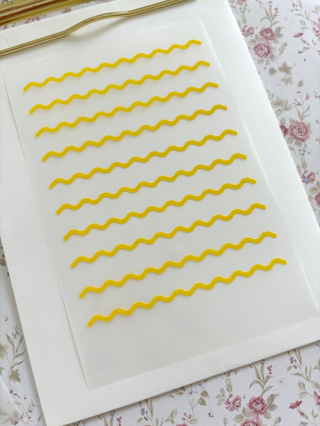 3.5 Inch Yellow Vinyl Squiggle Lines Border Strip Stickers for Planners ...