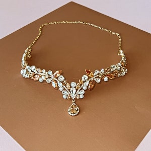 ZOE - Gorgeous Swarovski Forehead Jewelry. Unique Design Beautifully ...