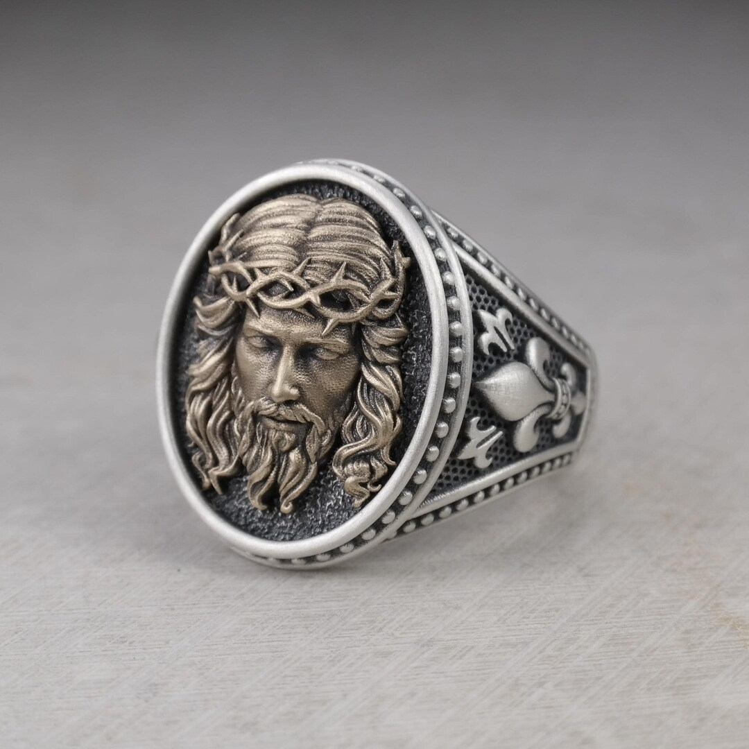 Men's Signet Ring With Jesus Christ Face and Ringside View Fleur-de-lis ...