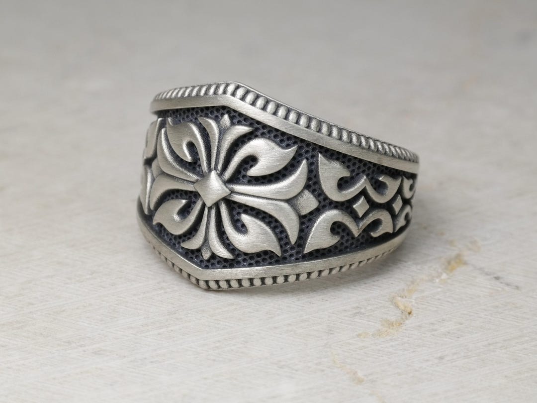 Gothic Cross Ring, Knight Style Band, Medieval Chevalier, Jewelry ...