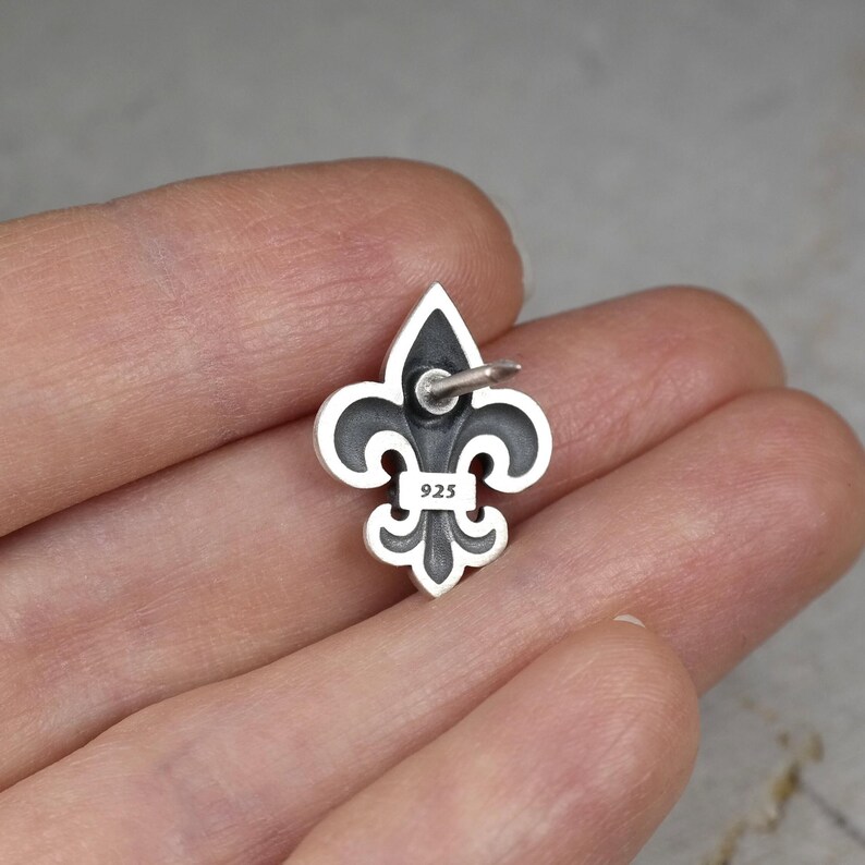 Fleur De Lis Pin, Heraldic Lily Brooch, Medieval Scout Pin, Sterling ...
