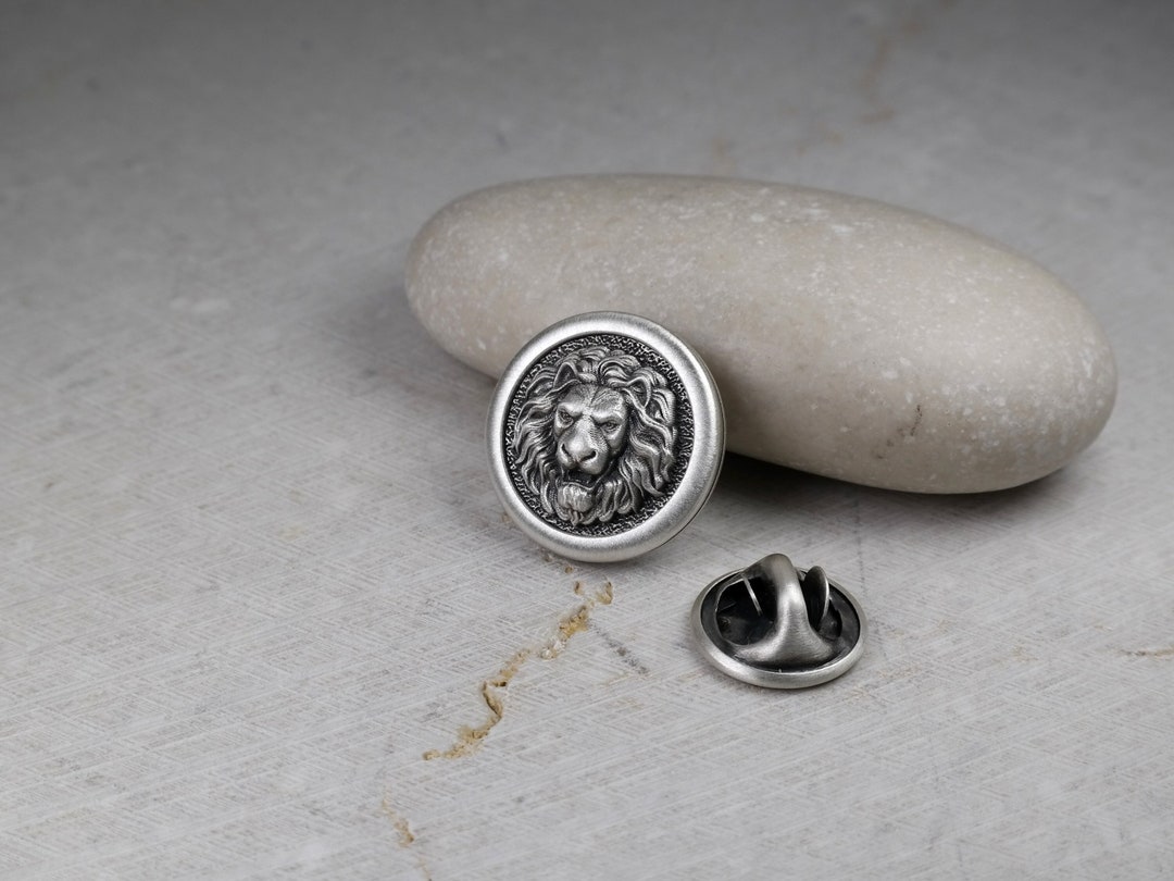 Round Lion Head Pin, Medieval Brooch, Lapel Badge, Gift for Him ...