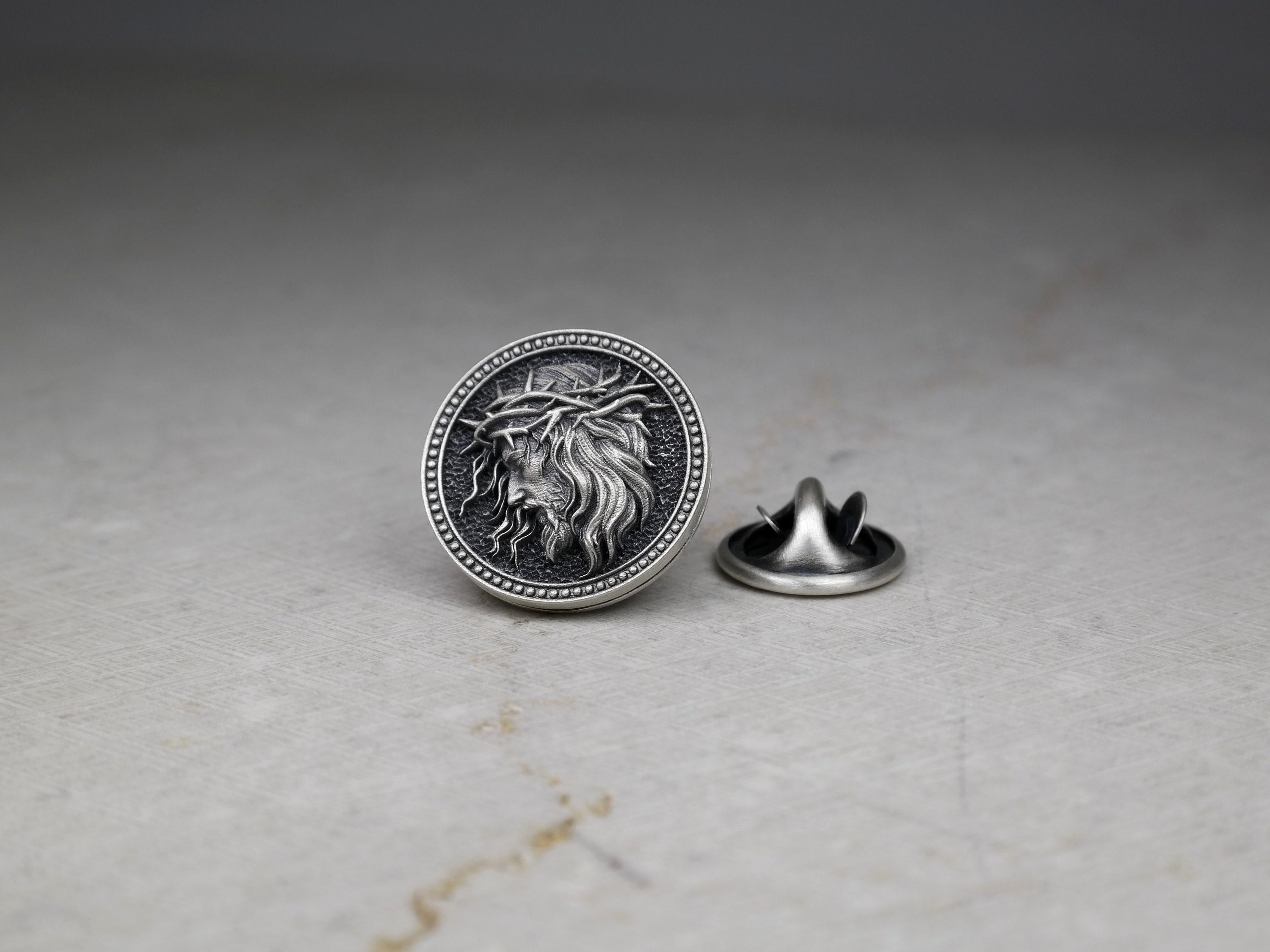 Round Jesus Christ Brooch Pin, Jesus of Nazareth, Lapel Badge, Sterling ...