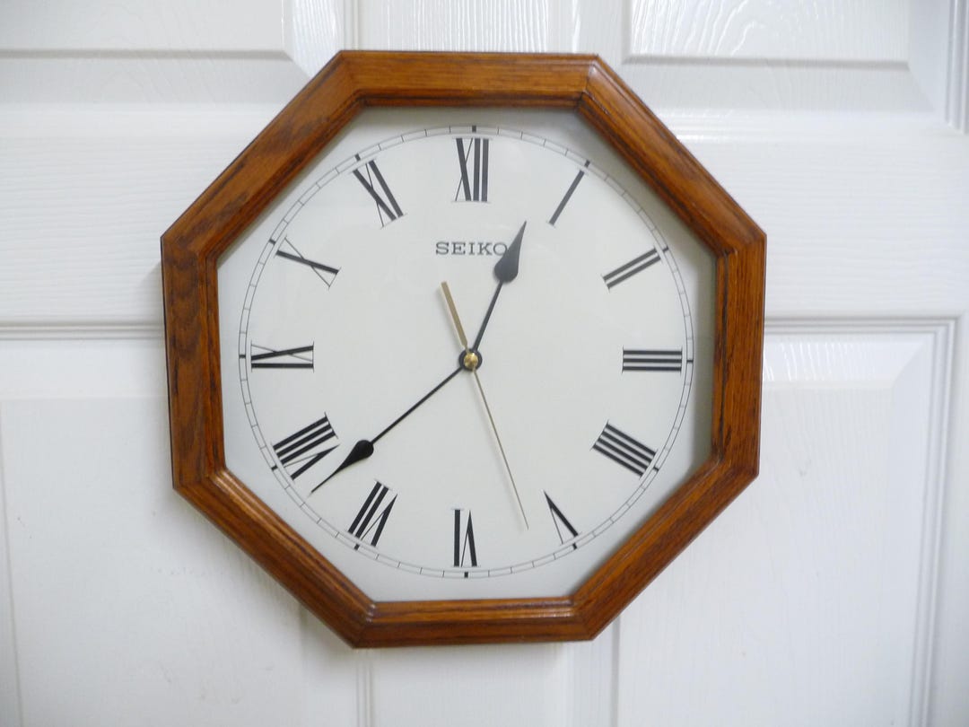 Vintage Retro Wall Clock Wall 1970s Wall Clocks Unique Collectables ...