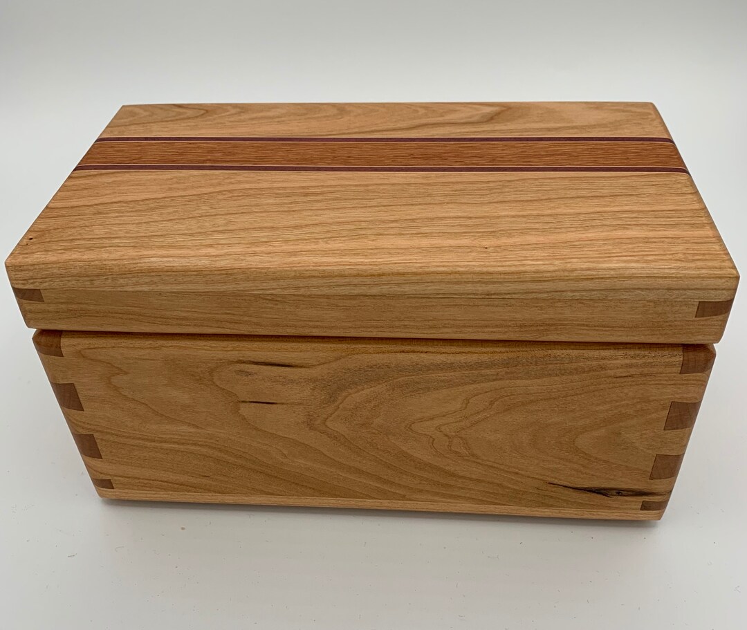 Cherry Jewelry Box With an Inlay of Lacewood, Maple and Purpleheart - Etsy