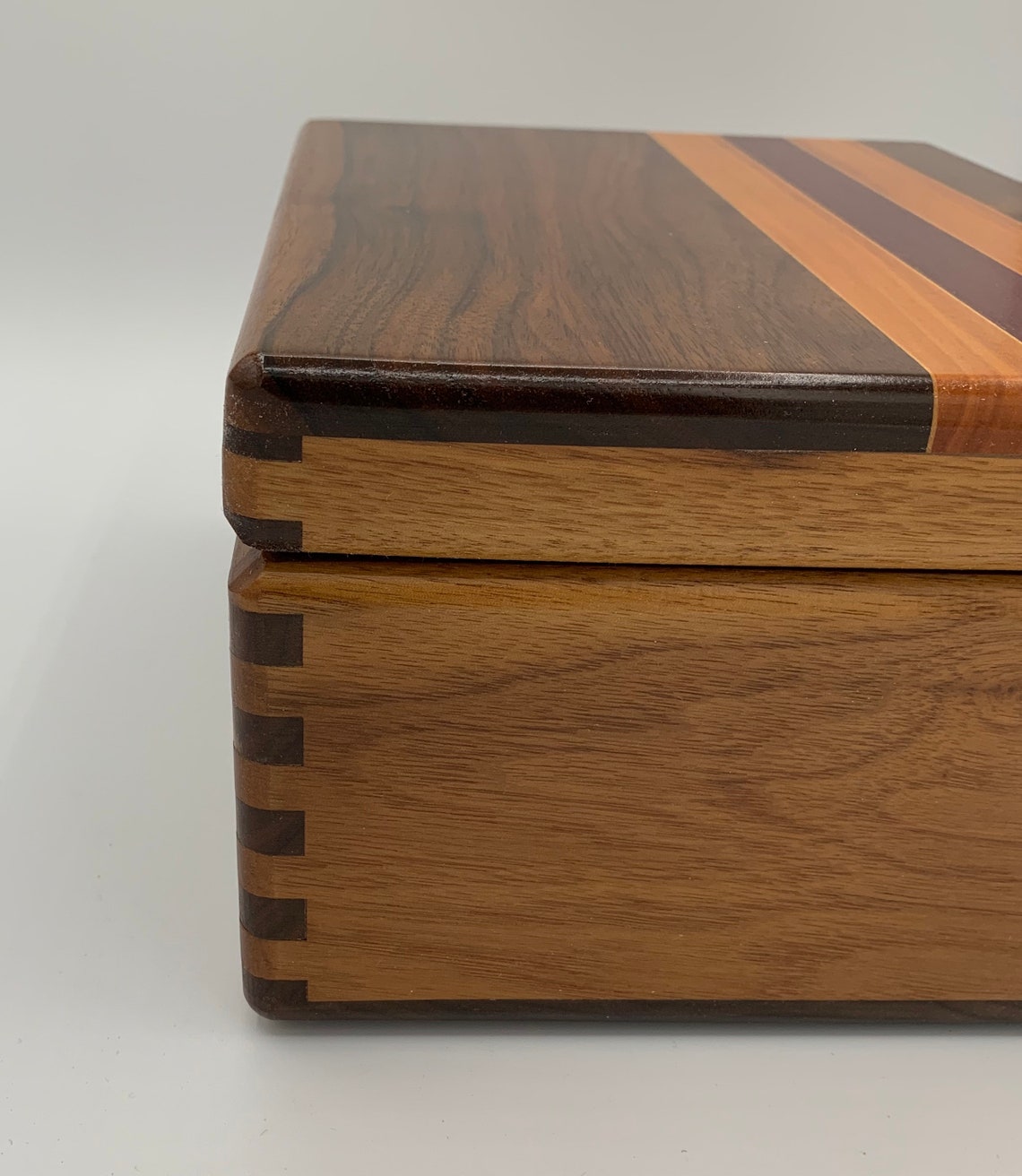 Black Walnut Jewelry Box With an Inlay of Rosa Peroba, Purpleheart, and ...
