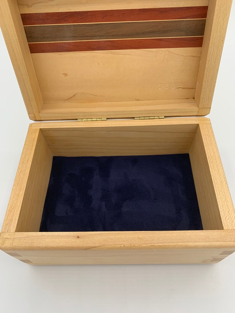 Maple Jewelry Box With an Inlay of Bocote and Maple - Etsy