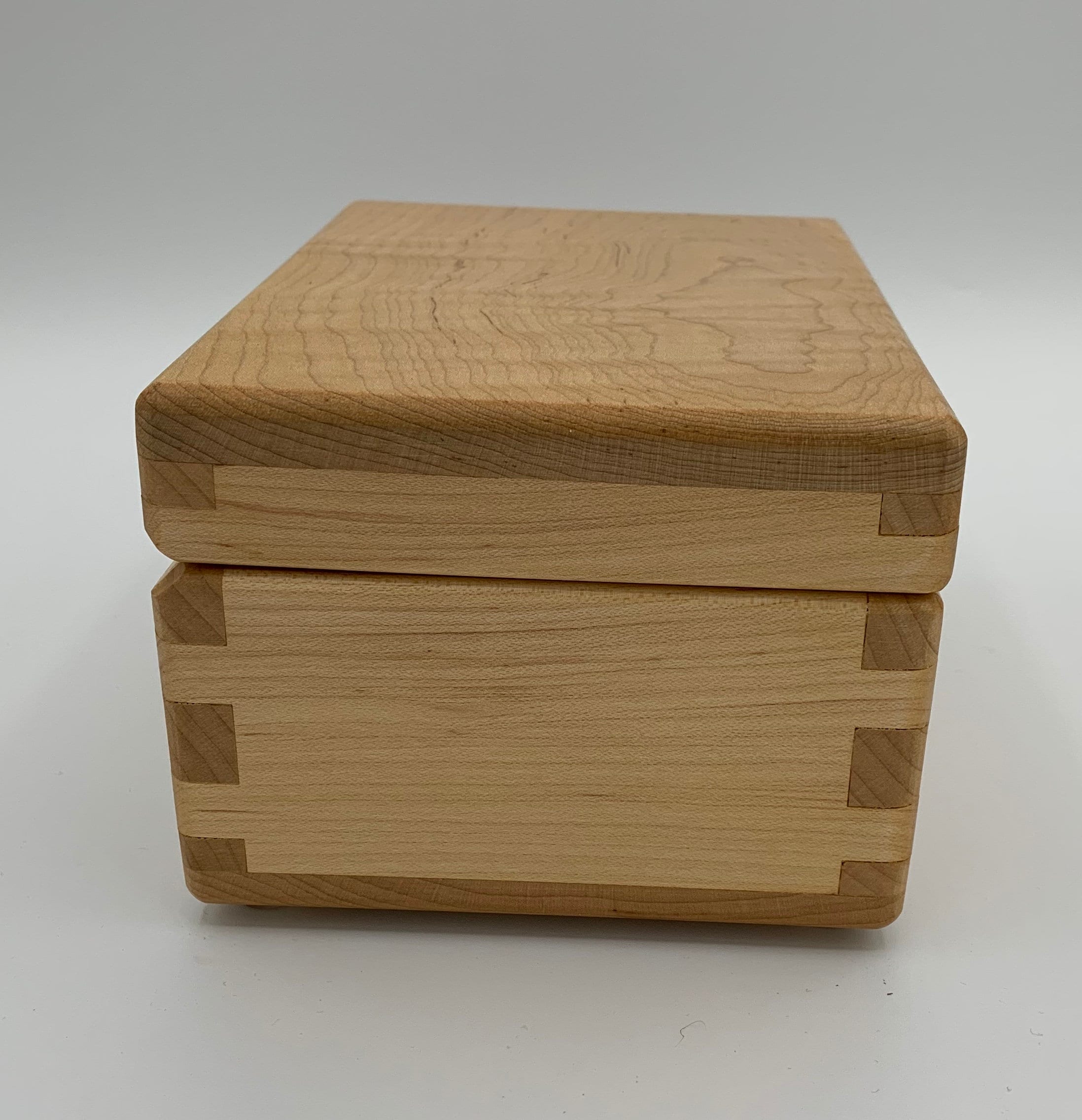 Maple Jewelry Box With a Curly Maple Top - Etsy