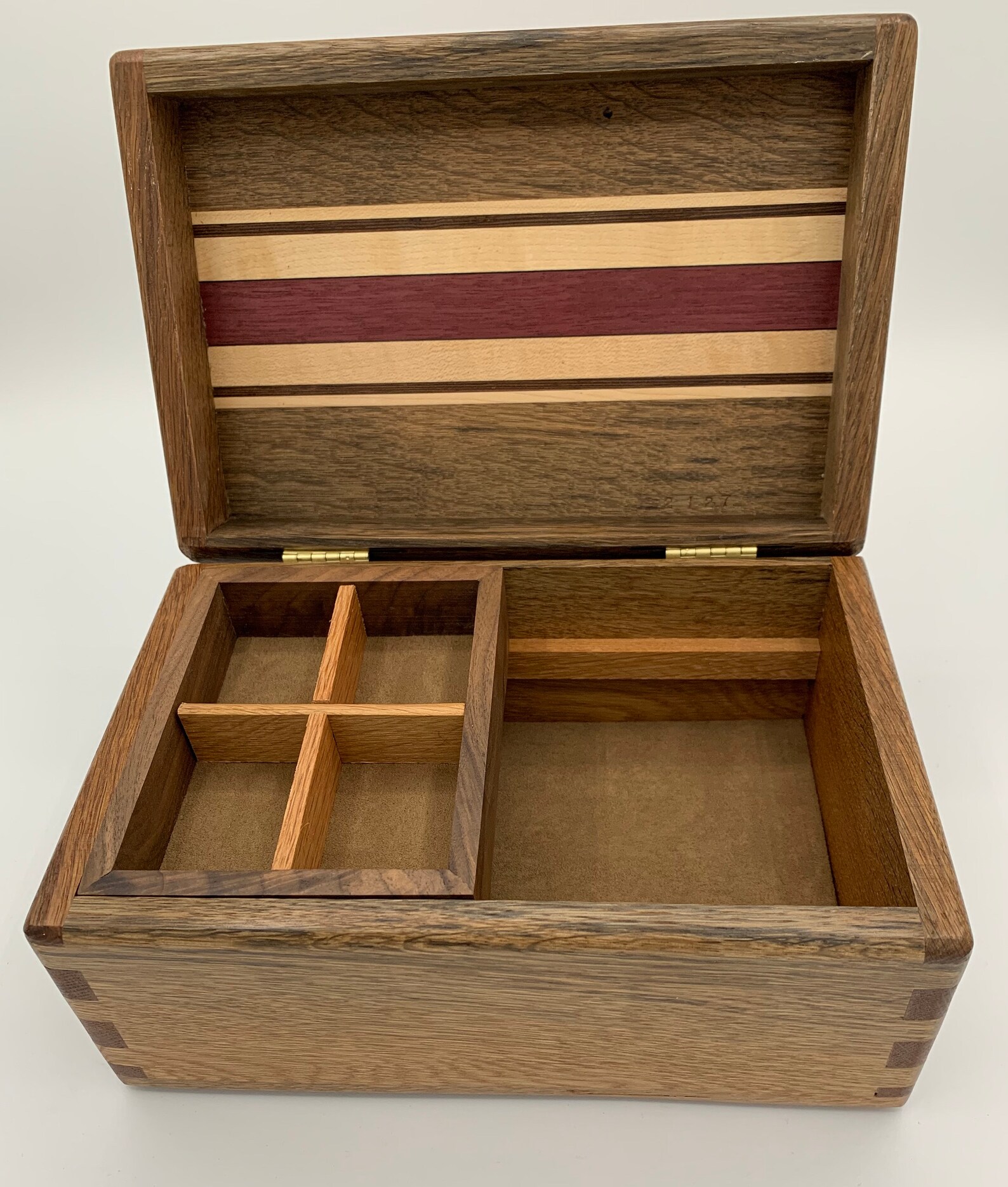 Quarter Sawn Oak Jewelry Box With an Inlay of Purpleheart, Wenge and ...