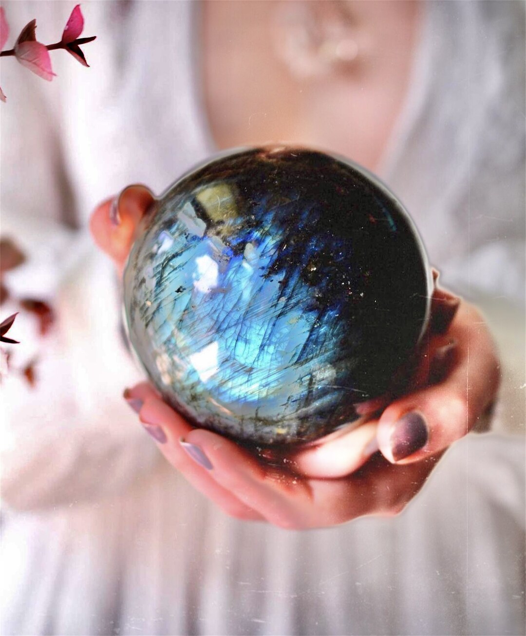 5CM+ Natural Blue Labradorite Hand Carved Sphere,quartz Crystal Ball ...