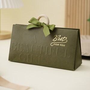 10pcs Triangle Chocolate Candy Box Gifts Box Baby Shower Packaging ...