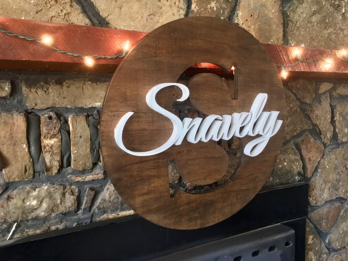 Circle Wooden Name Sign - Etsy