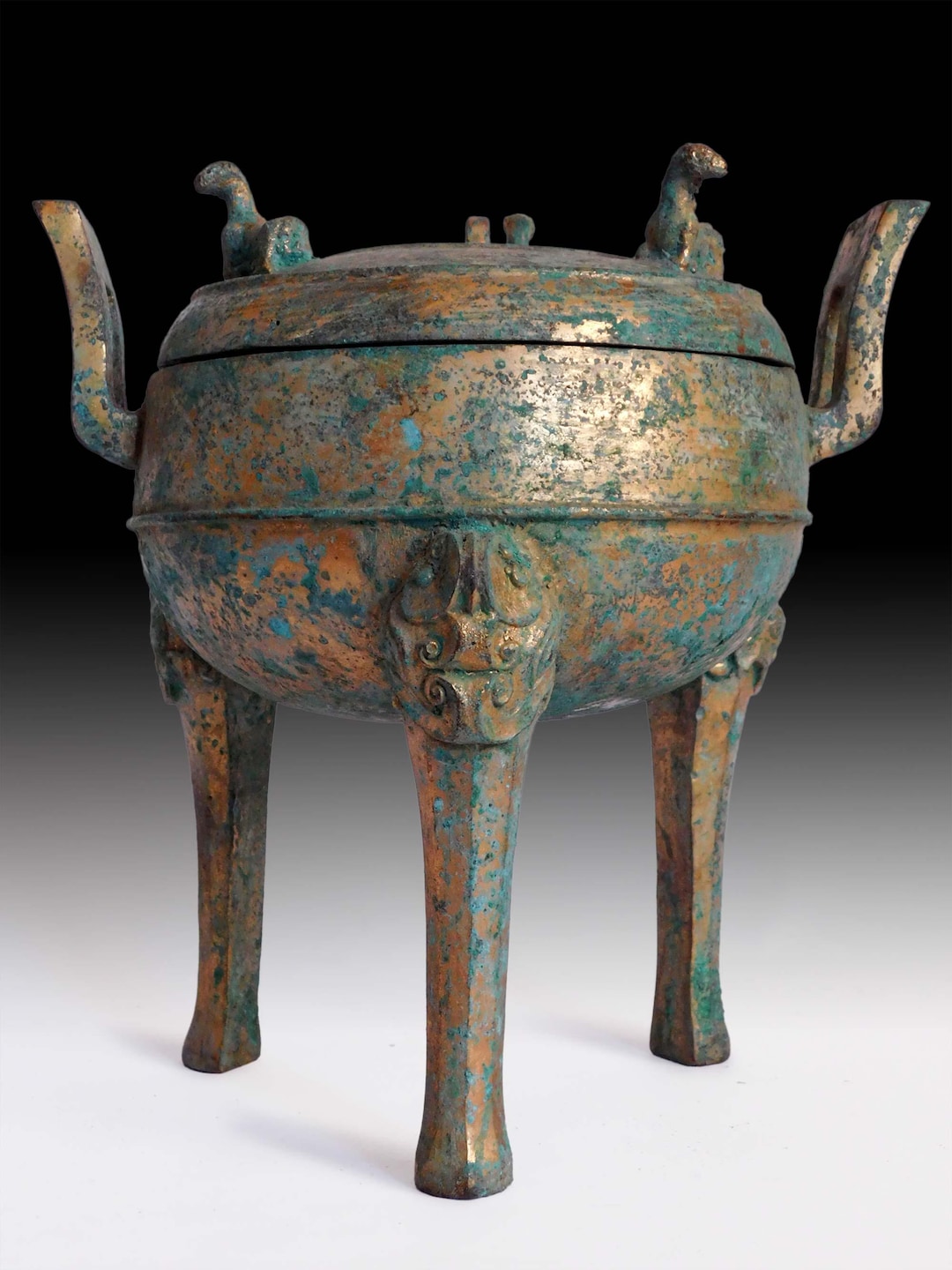 Ancient Chinese Ritual Cauldron Gilt Bronze Libation Gui Ding ...