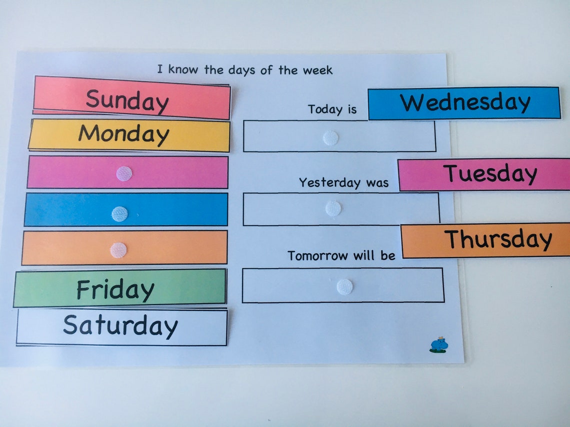 Days of the Week Pre School Learning Calendar EYFS | Etsy