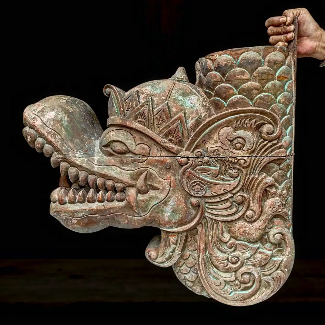 Original Javanese Dragon Head Statue Former Interior of an Old Javanese ...