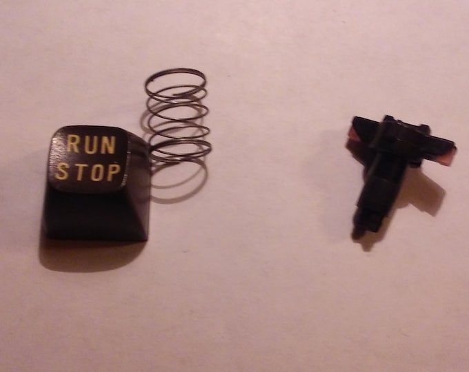 Commodore 64 Replacement KEYBOARD Key Spring and Plunger C64 Vintage ...