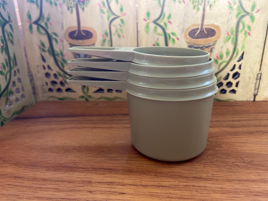 Vintage Tupperware Measuring Cups - Etsy