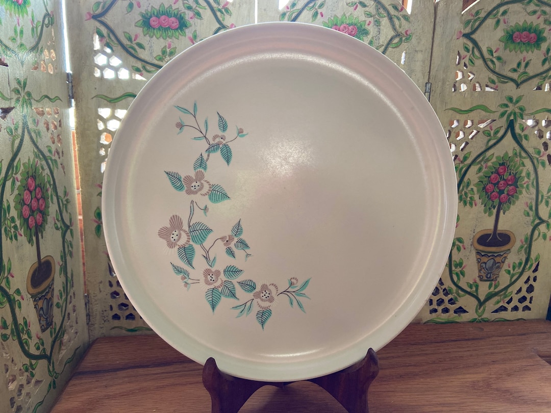 Vintage Aztec Melmac Plate - Etsy