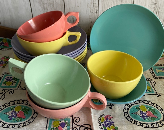 Vintage Assorted Pastel Melamine Dishes - Etsy