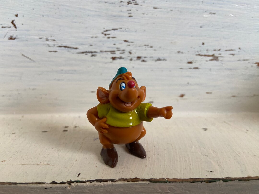 Vintage Disney’s Cinderella Gus Gus Toy Figure - Etsy