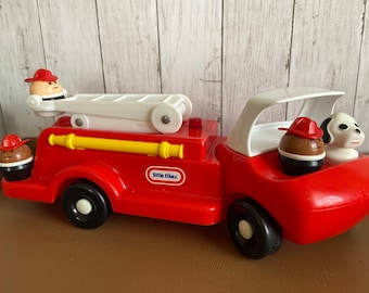 Vintage Little Tikes Fire Truck Engine With 3 People and Dog. - Etsy