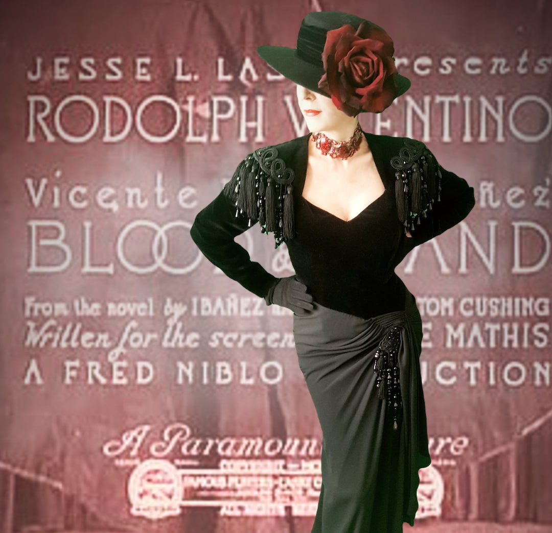 Vintage 1980s Isabelle Allard Haute Gothic Couture Gown Flamenco Tango ...