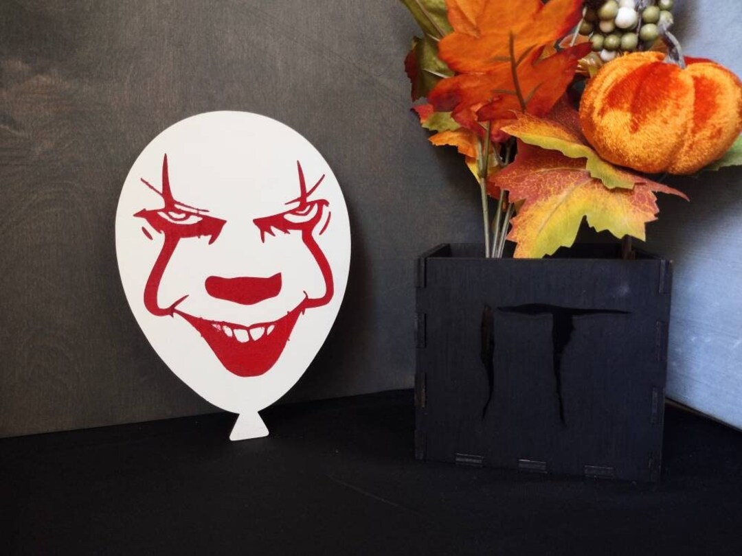 Pennywise Balloon Wood Cutout Sign IT Movie pennywise - Etsy