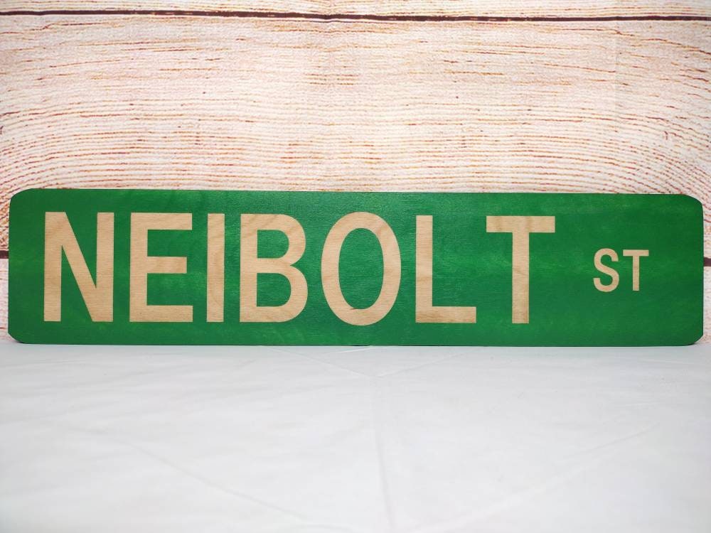 NEIBOLT ST Wood Sign: IT Horror Movie Decor - Etsy