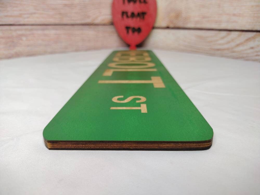 NEIBOLT ST Wood Sign: IT Horror Movie Decor - Etsy