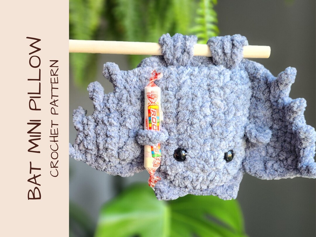 No-sew Bat Mini Pillow Crochet Pattern (PDF Digital Download) - Etsy