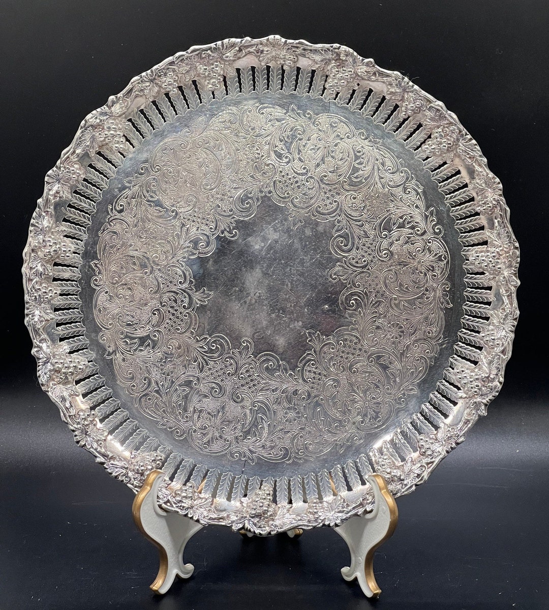 Sheffield Reproduction Silver EP on Copper 10.25 Round Pierced Tray ...