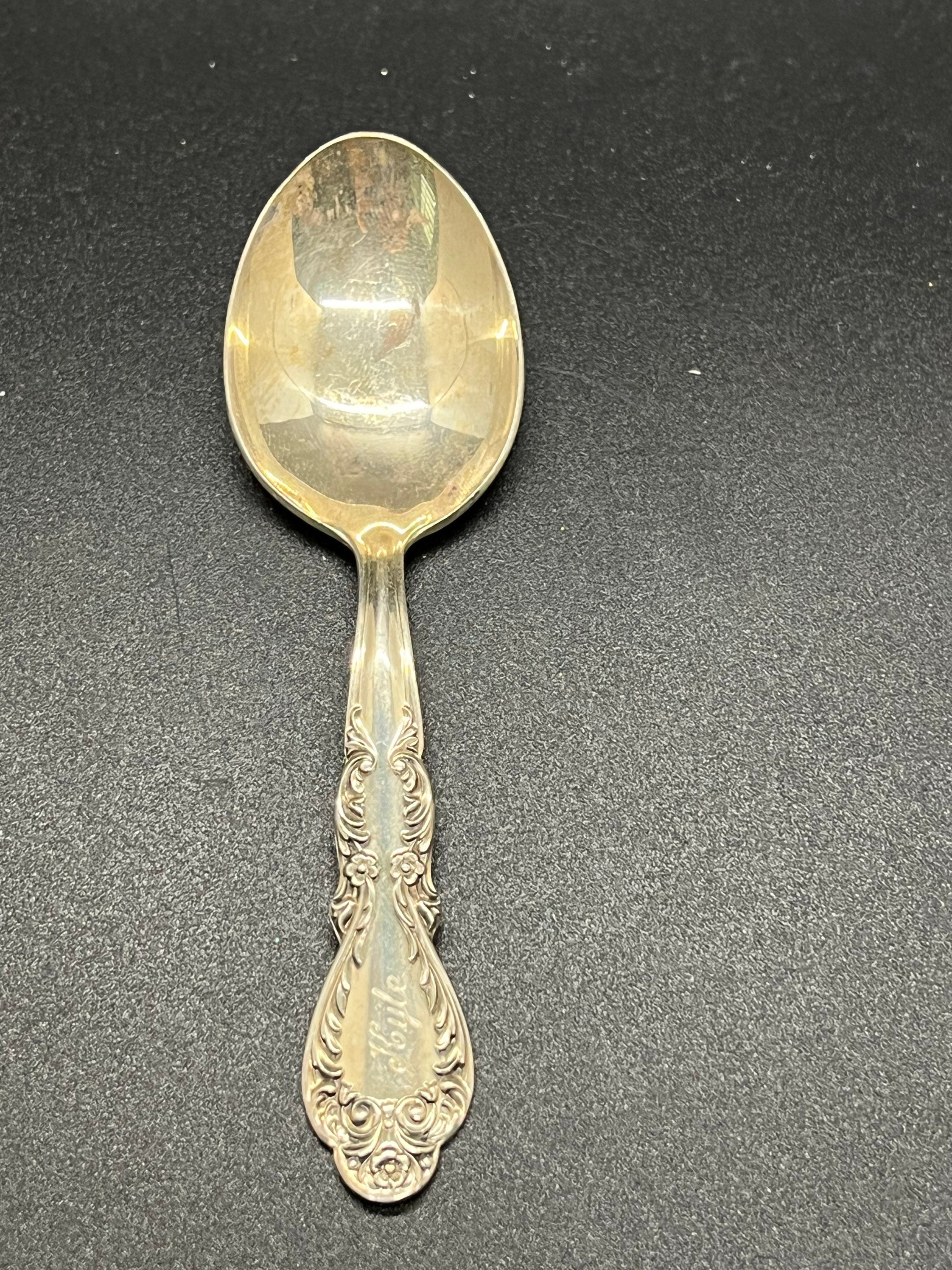 Rogers Sterling Silver Old Charleston Baby Spoon "kyle" Engraved - Etsy