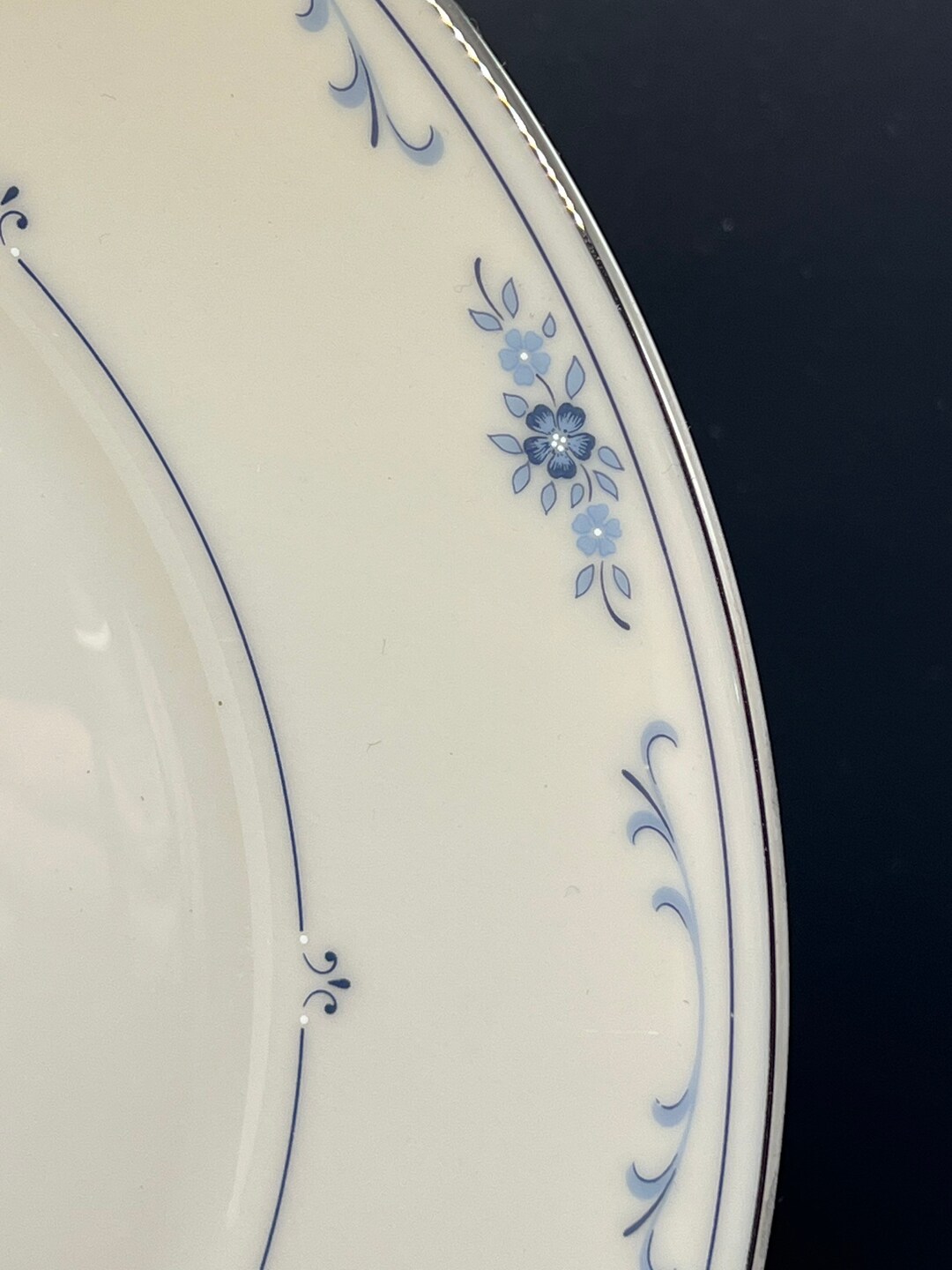 Two Lenox Carolina Bread Plates - Etsy
