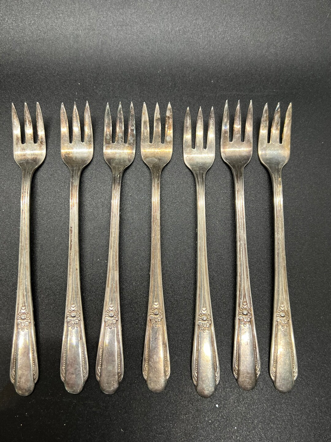 Seven Seafood Forks Memory-hiawatha (silverplate, 1937) Flatware - Etsy