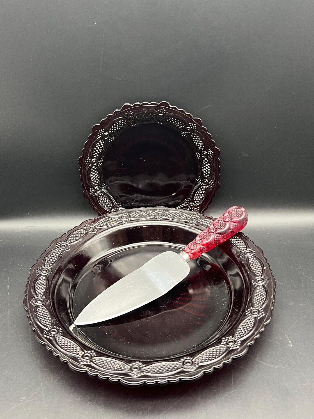 Avon 1876 Ruby Red Glass Cape Cod Pie Plate Server Dish - 10.75 ...