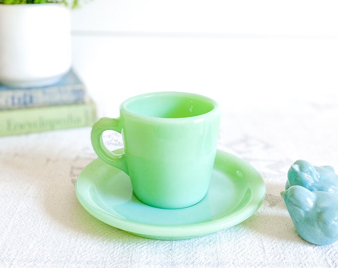 Vintage Anchor Hocking Fire King Jadeite Coffee Mugs- Set of 2- Green ...
