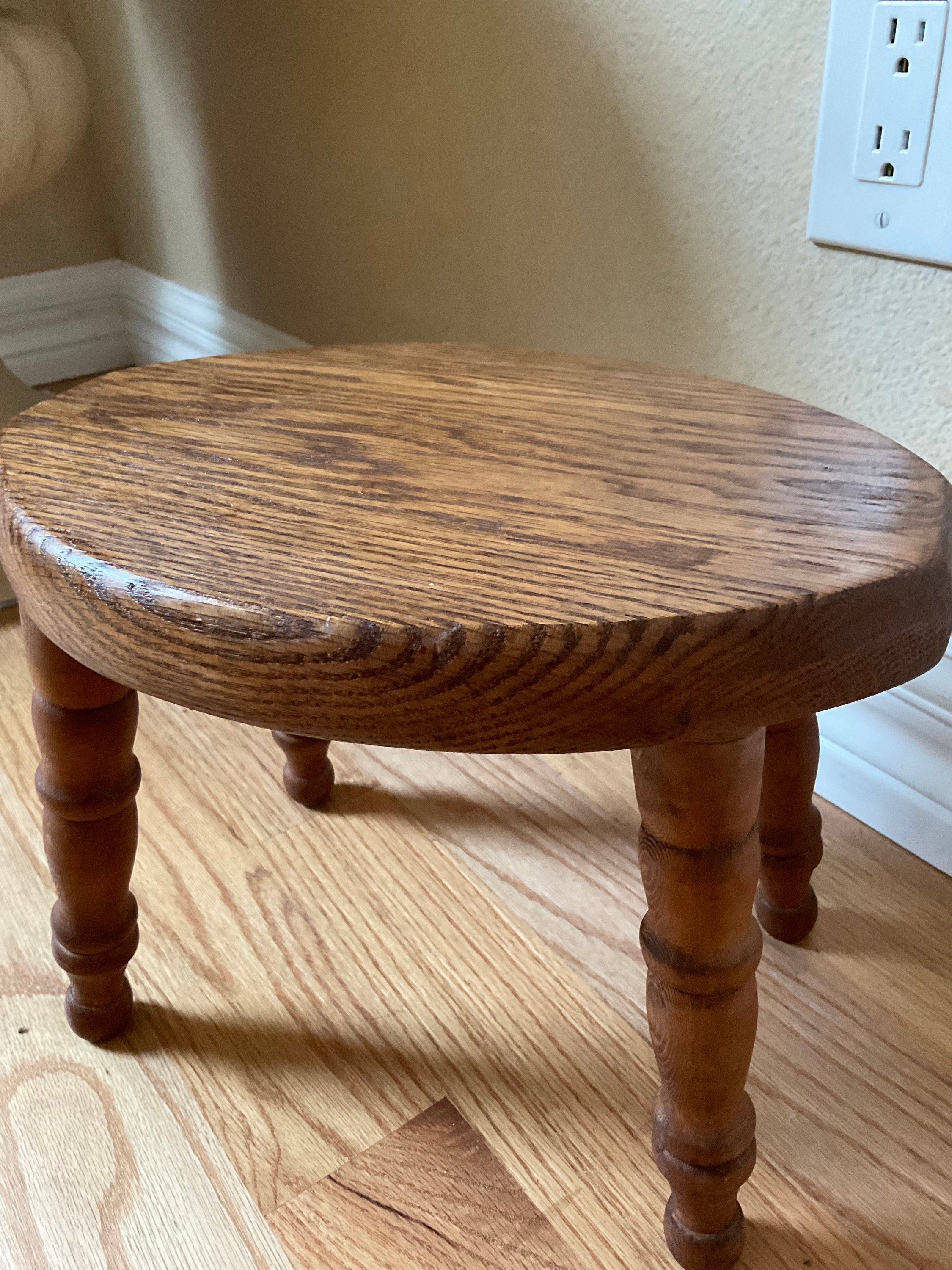 Vintage Spindle Spool Milking Stool. Beautiful Four Legged - Etsy
