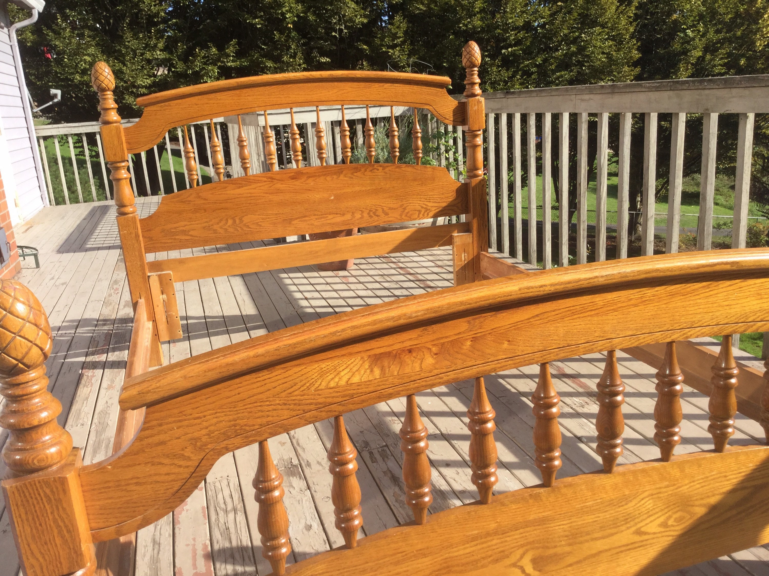 Vintage Spindle Spool Queen Size Bed Frame, Pineapple Bed , Modern ...