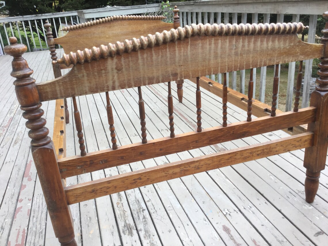 Antique Heirloom Bobbin Spindle Bed Jenny Lind Bed 3/4 Size - Etsy