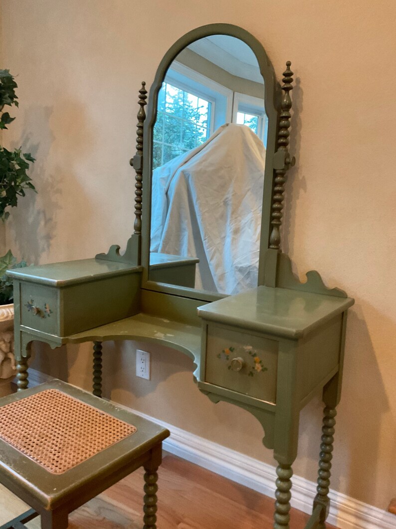 Antique Jenny Lind Vanity and Spindle Spool Bench - Etsy
