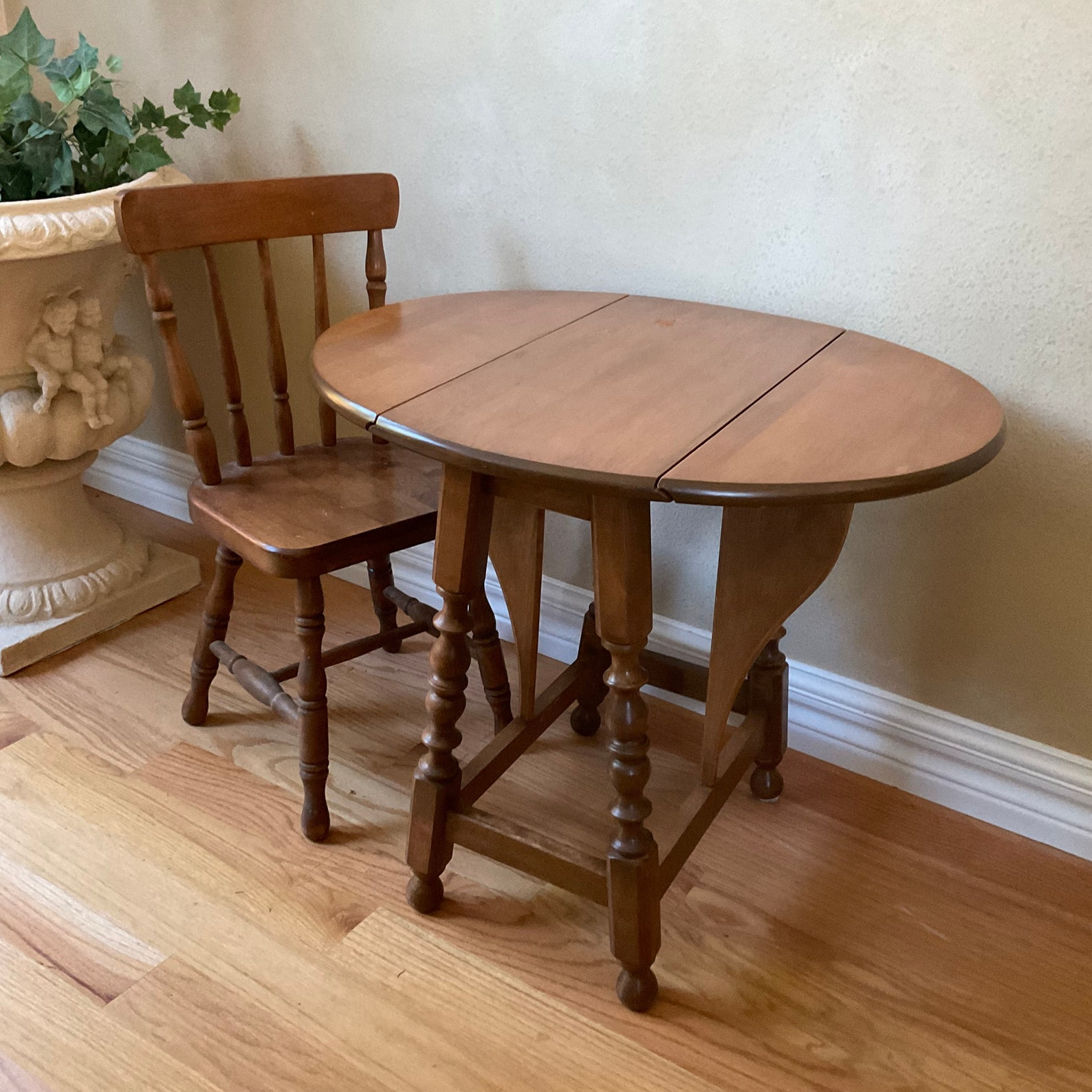 Vintage Drop Leaf Spindle Spool Table Set for Kids. Folk Art - Etsy
