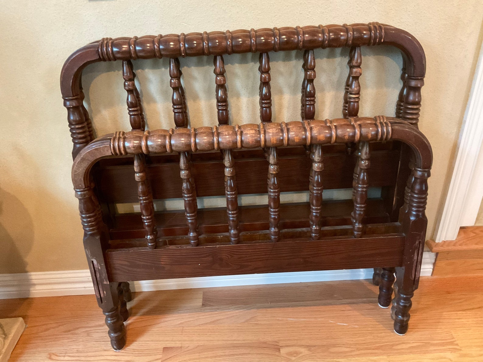 Vintage Heirloom Bobbin Spindle Twin Size Beds, Jenny Lind Beds. - Etsy